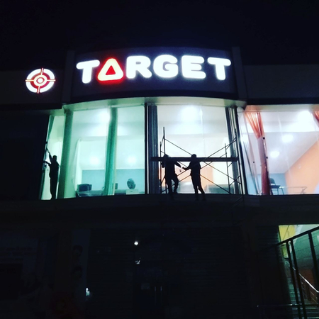 Narujnaya reklama 24/7