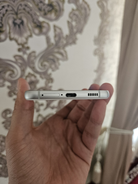 Srochno Samsung S21 FE 2sim 128g sotiladi