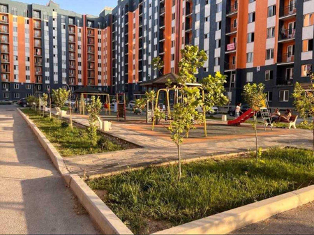 Продается новостройка Бектемирский район 1 этаж 53 км.м. с ремонтом