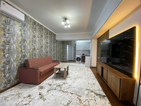 м.Космонавтов,ЦУМ,3-комнатная 8/9 87 м² 2 с/у 2 кух евроремонт меб/тех