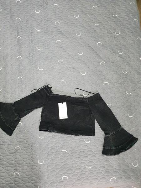 Продам топы Zara