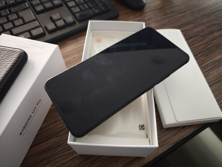 Продам Xiaomi 12T pro