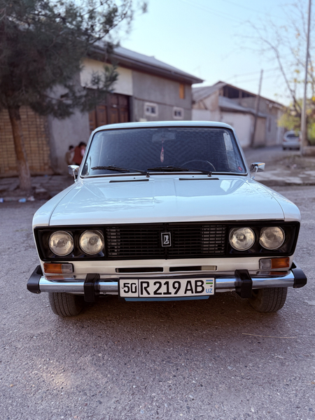 Jiguli 06. Holati yaxshi. Gazi bor.  kraskasi bor. rangi oq