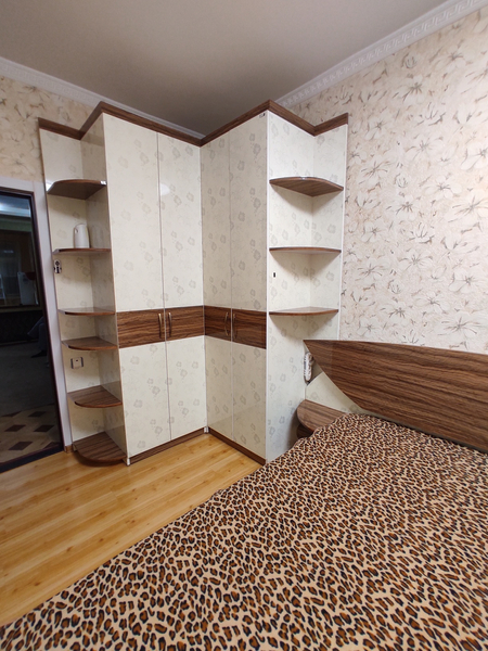 Алмазарский район Каракамыш 2/1,,  ЕШ ОИЛАГА берилади