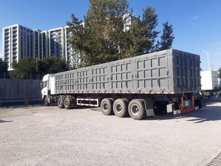 SHACMAN X3000 + 100 тонн Тошкентда тайёр X5000 Howo A7