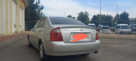 KIA cerato 2004 y