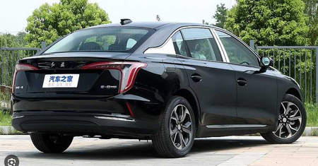 Электромобиль Hongqi E-QM5 EV