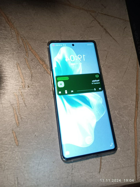Vivo v30e 256 g yengi telefon srocna sotiladi