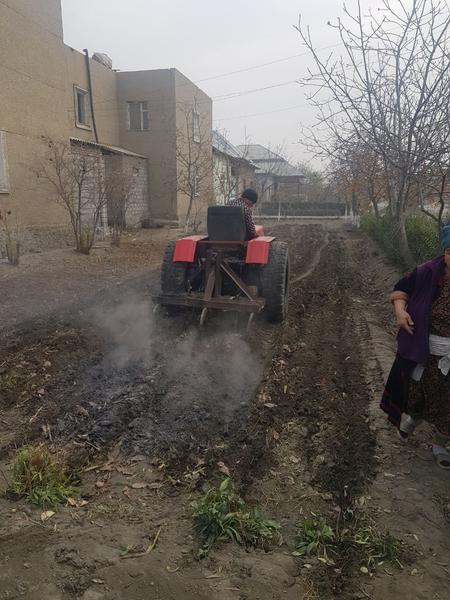 Mini traktor xolati yaxshi