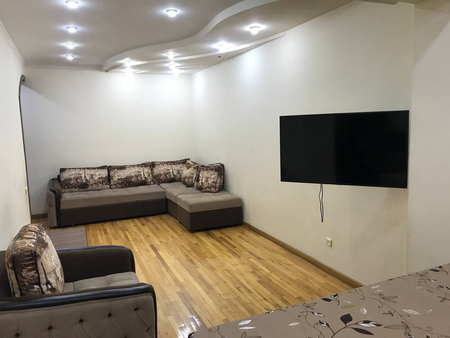 Ц 4. Qashqar. 4/2/4. 80m2.