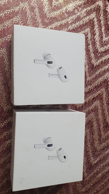 Air pods pro argenal
