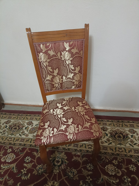 Stol stullari bilan