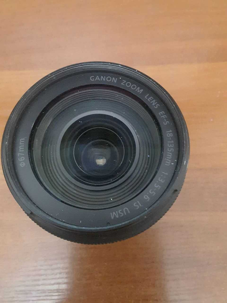 Объектив Кэнон 18-135 мм EF-S nano usm