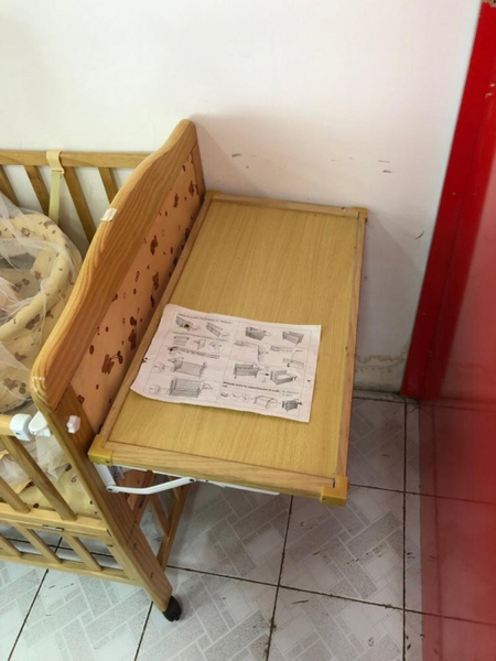 Детская кроватка