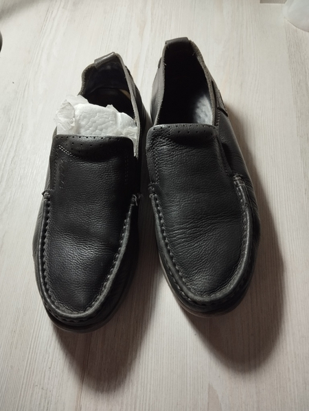Продам макасины на мальчика 37 размер