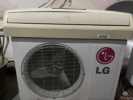 LG konditsioner sotiladi zapchastga