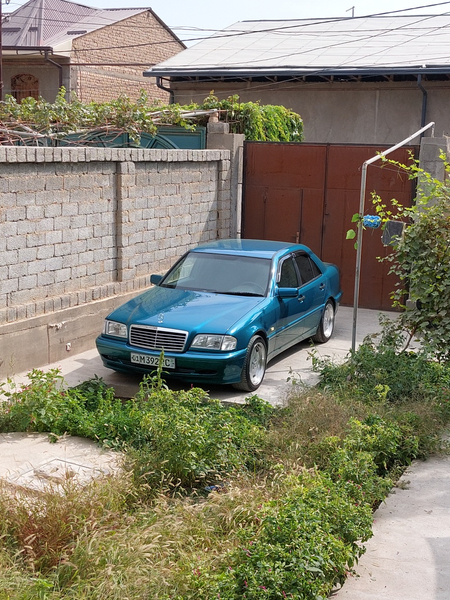 Mercedes Benz W202 C180