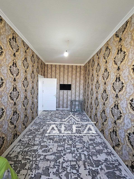 3 xonali 65m² 4-qavat sotiladi.