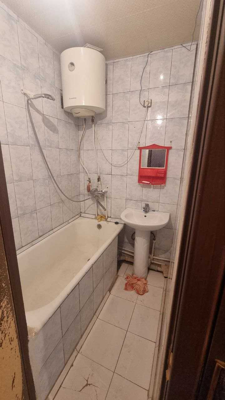 3х комнатная квартира на 2 этаже 58кв/м, в Самарканде