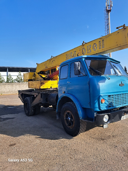 Автокран сотилади 12.5т 14м