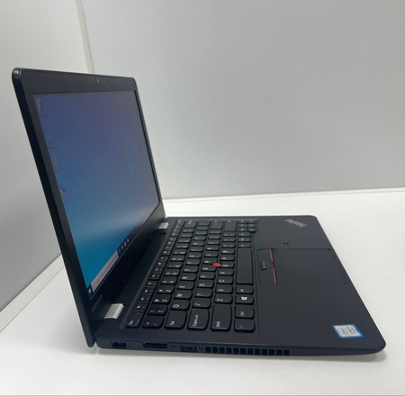 Lenovo ThinkBook Core i3-7100U 8Gb/128Gb ssd