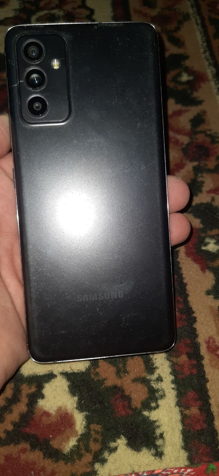 Samsung a82 5j  sotiladi