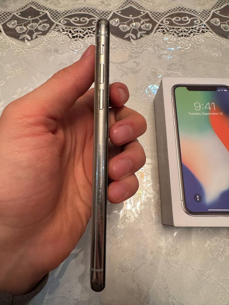 iPhone X 64gb коробка документами