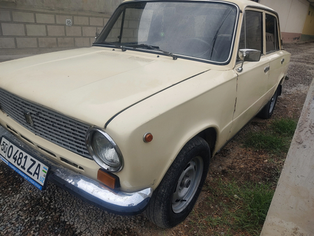 Vaz 21011 Holati yaxshi