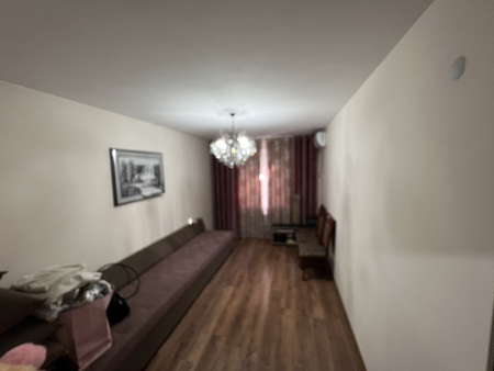 Sergeli yangi Choshtepada 3 xona 1 qavat 74 kv kvartira sotiladi