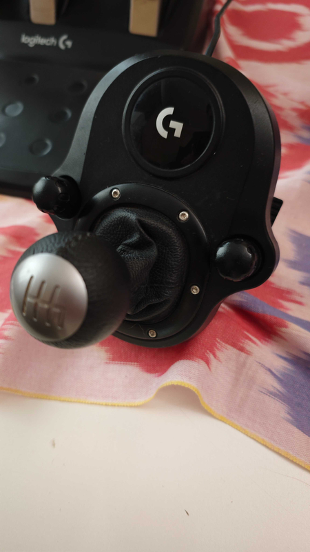 Logitech G29 + Pedals + Shifter + Magnet Mod