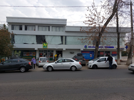 Сдам в аренду помещение для офиса, для склада, для шоурума.