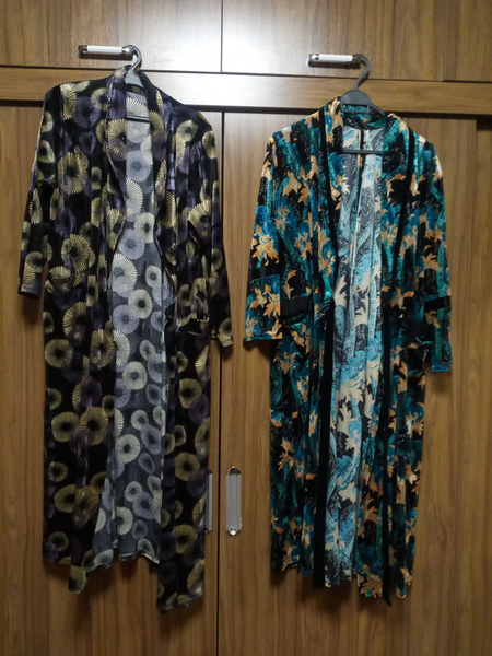 Ayollar halati razmer 50-52.Donasi 50 ming.Халаты женские