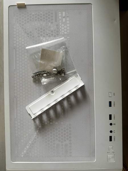 кейс Huntkey S980 TORNADO