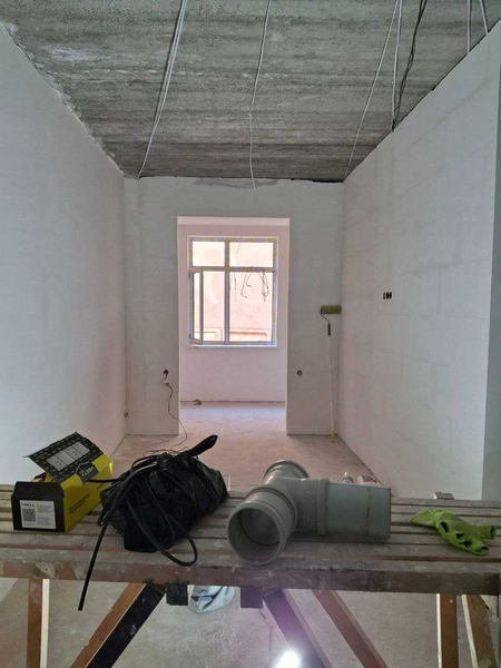 Продается 1/1/8 квартира в ЖК Азия ХАУС. ул Иззат. ID: OY 660