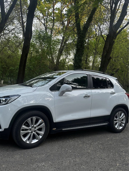 Chevrolet Tracker  1 primer full
