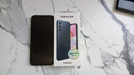 Samsung A14 sotiladi