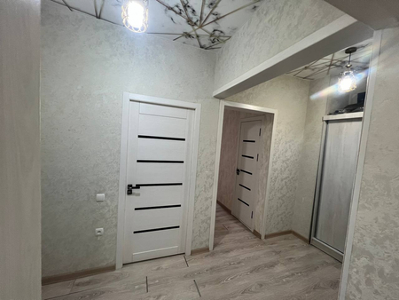 Срочно! Продажа. 3/6/9. Мавлоно Риезий