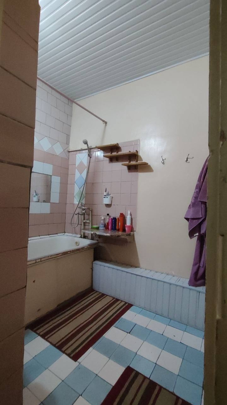 Чиланзар 20а 2хонали квартира сотилади 60м²