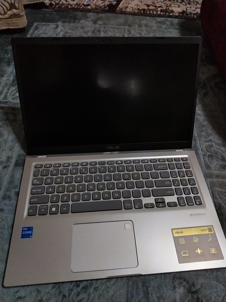 ASUS X515EA / Intel i5-11th Gen