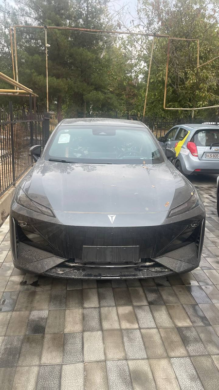Чанган Деепал С07 changan deepal s07