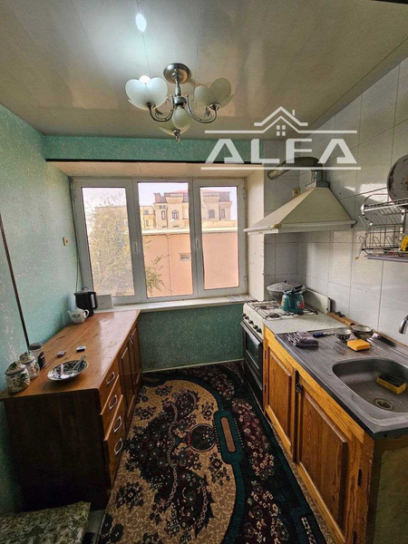 1 xonali 38m² 4-qavat sotiladi.
