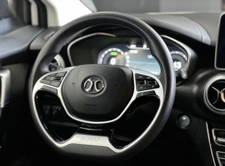 Продам электромобиль BAIC EU5