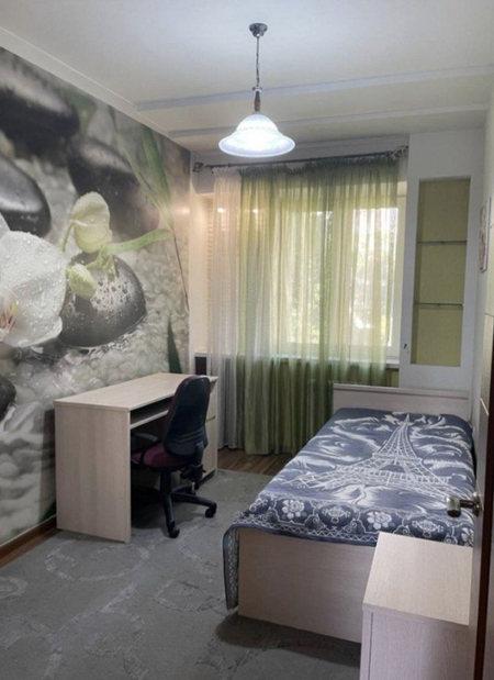 Mirzo Ulug‘bek rayon Parkent bozorga yaqini Oilaga va inastranga