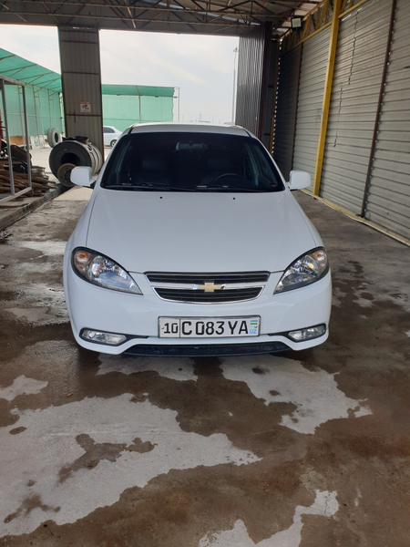 Продаётся срочно своя жентра 2 позиция механика.