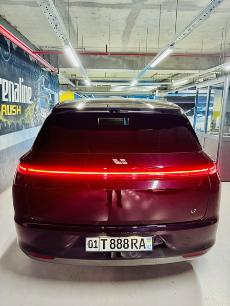 Продается Lixiang LI 7 MAX!