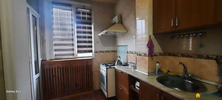Продается 4/3/4  квартира в Юнусабадском районе (J 2064)
