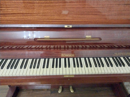 Пианино в хорошем состоянии/pianino