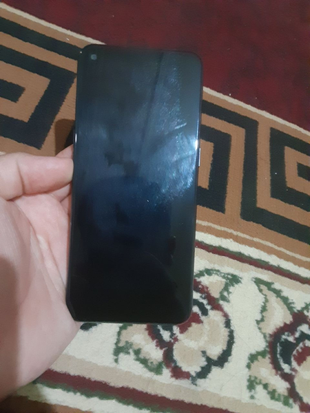Oppo A 54 emika bumaga