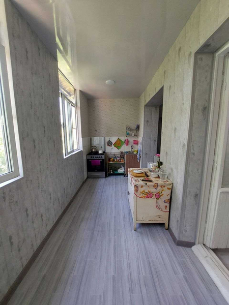 Продается квартира в центре 3/4/4. Ц - 6. Ориентир ЖК КАЗАХСТАН
