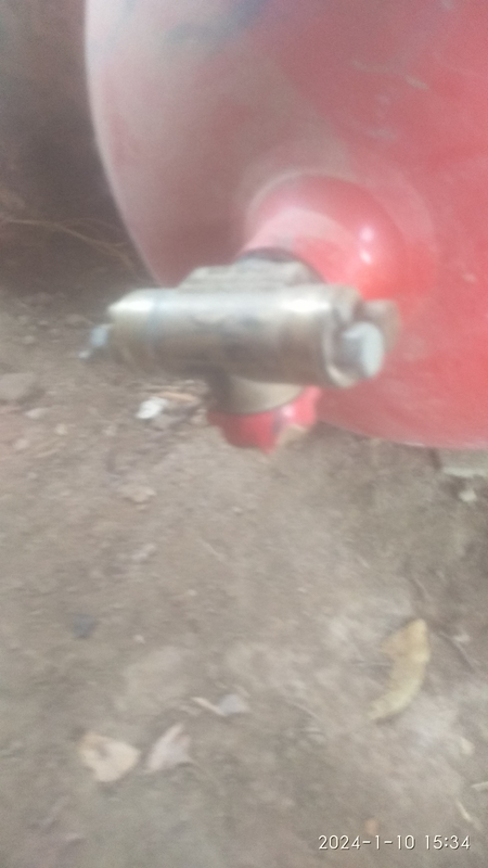 Gaz bolom sotiladi